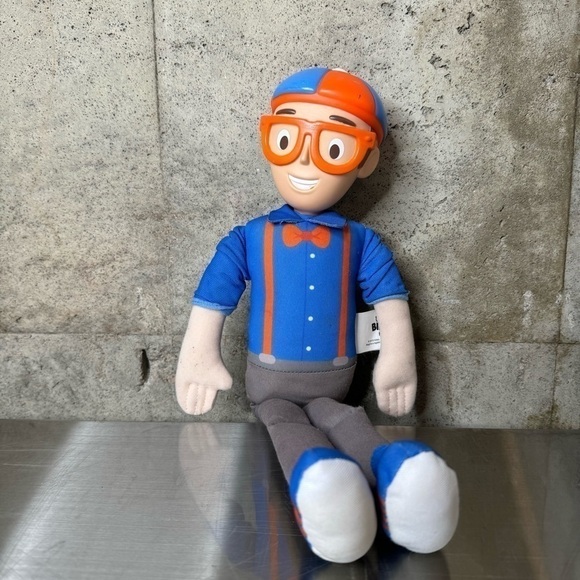 Blippi | Toys | Blippi Bendable Plush Doll 6 Tall Featuring Sfx Squeeze ...